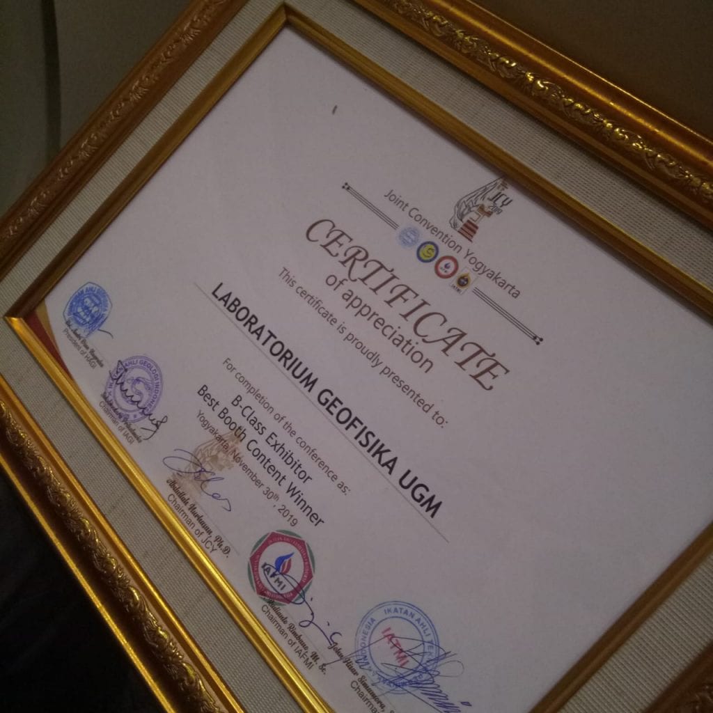 LABORATORIUM GEOFISIKA “Best Booth Content Winner” di JCY 2019 ...